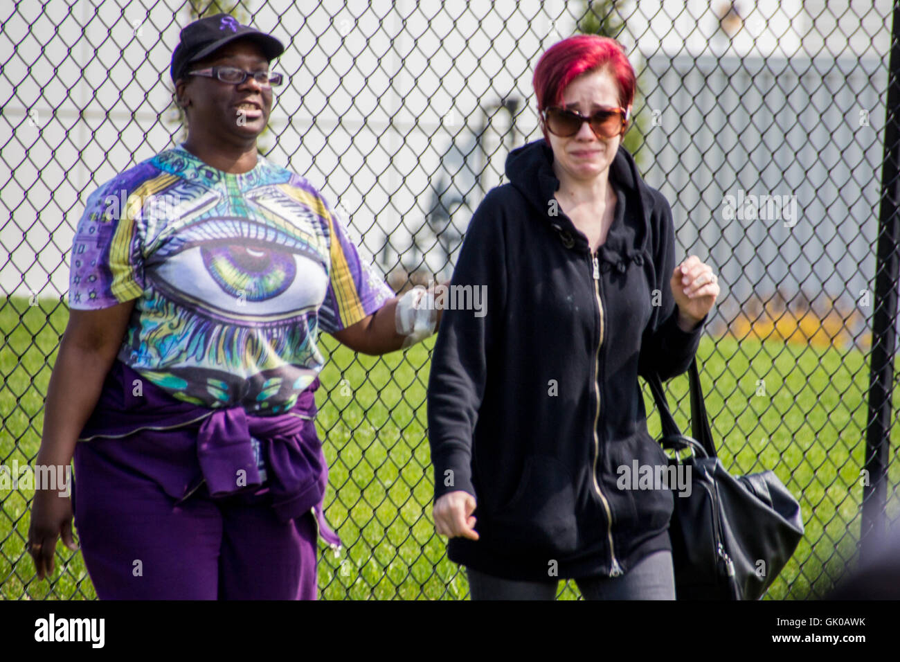 Fans pay tribute to Prince outside his Paisley Park estate in ...
