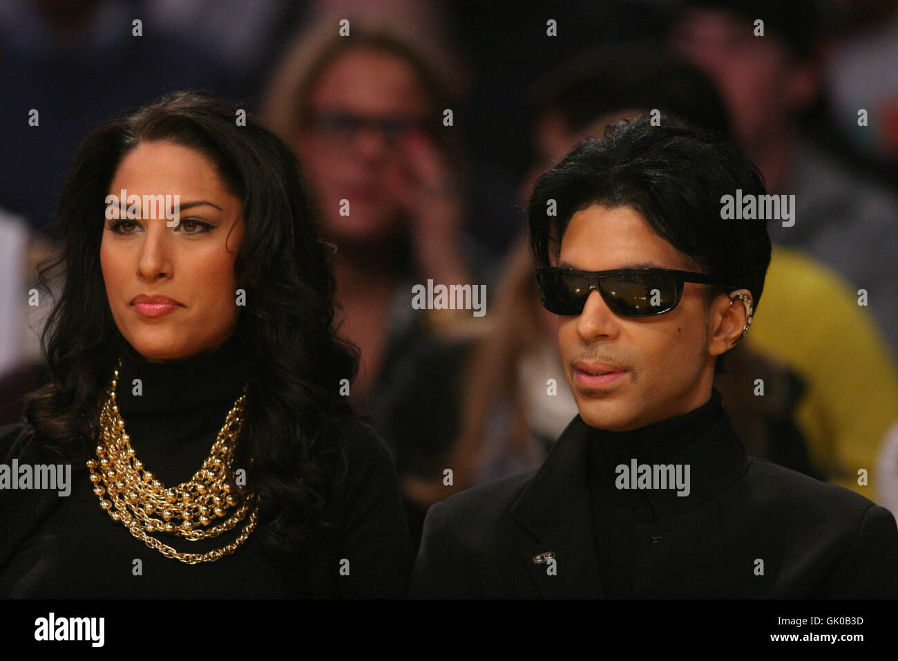 Prince halftime show super bowl hi-res stock photography and images - Alamy