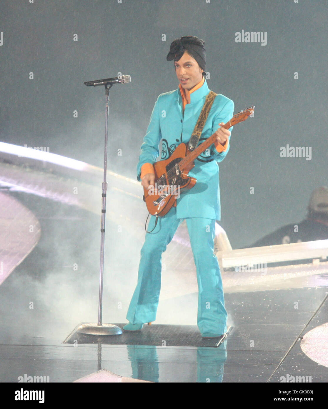 February 4, 2007; Prince the Halftime Show for Super Bowl XLI. December ...