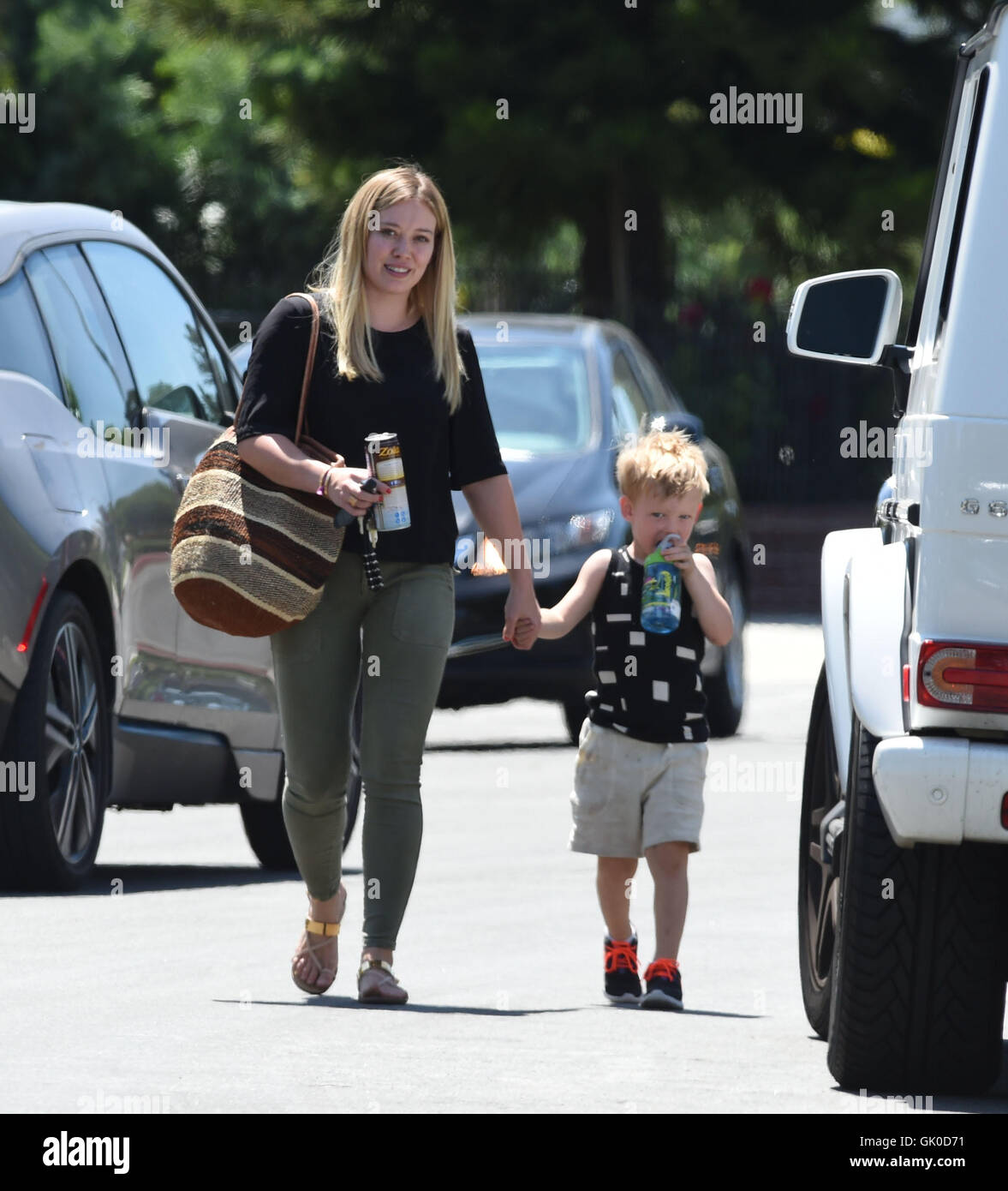 Hilary Duff takes her son Luca Comrie to the park Featuring: Hilary ...