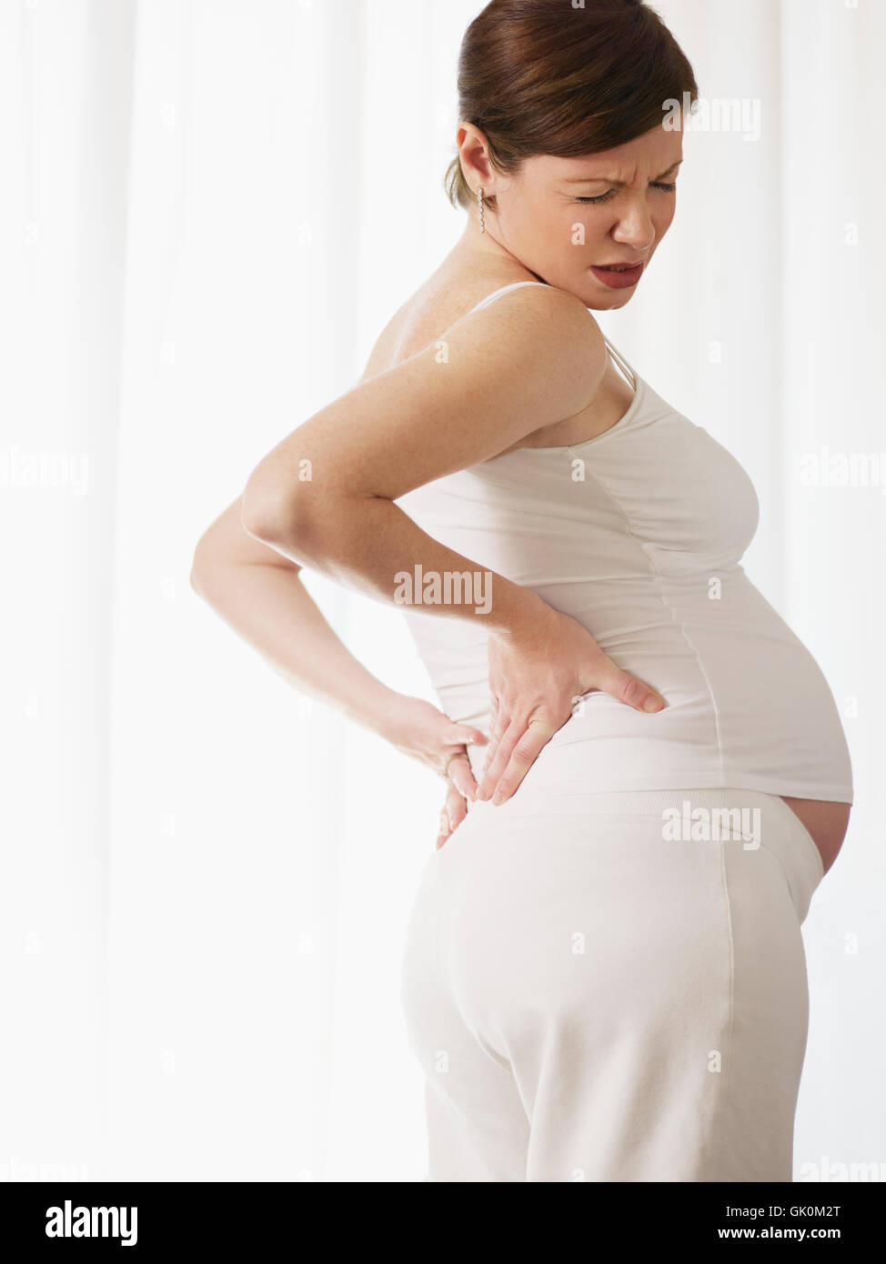 Back posture mother hi-res stock photography and images - Alamy