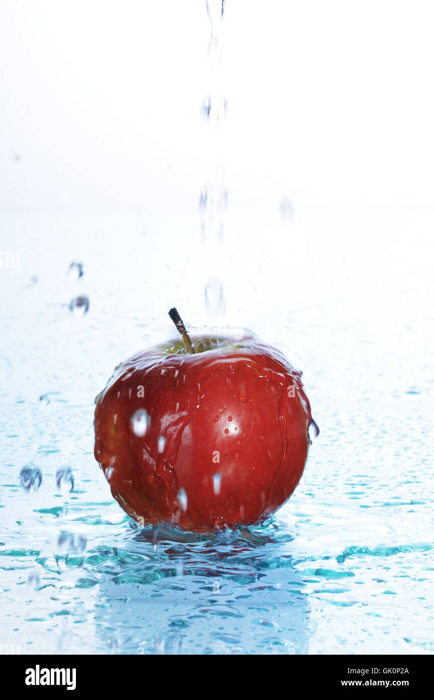 fruit drop pour Stock Photo - Alamy