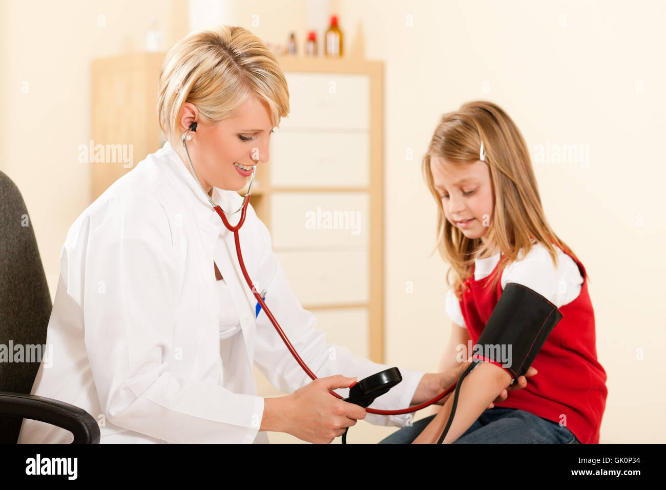Child blood pressure measure hi-res stock photography and images - Alamy