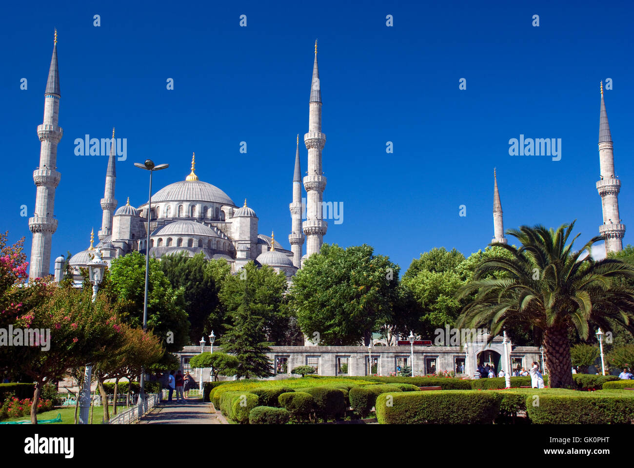 Believe that building hi-res stock photography and images - Alamy