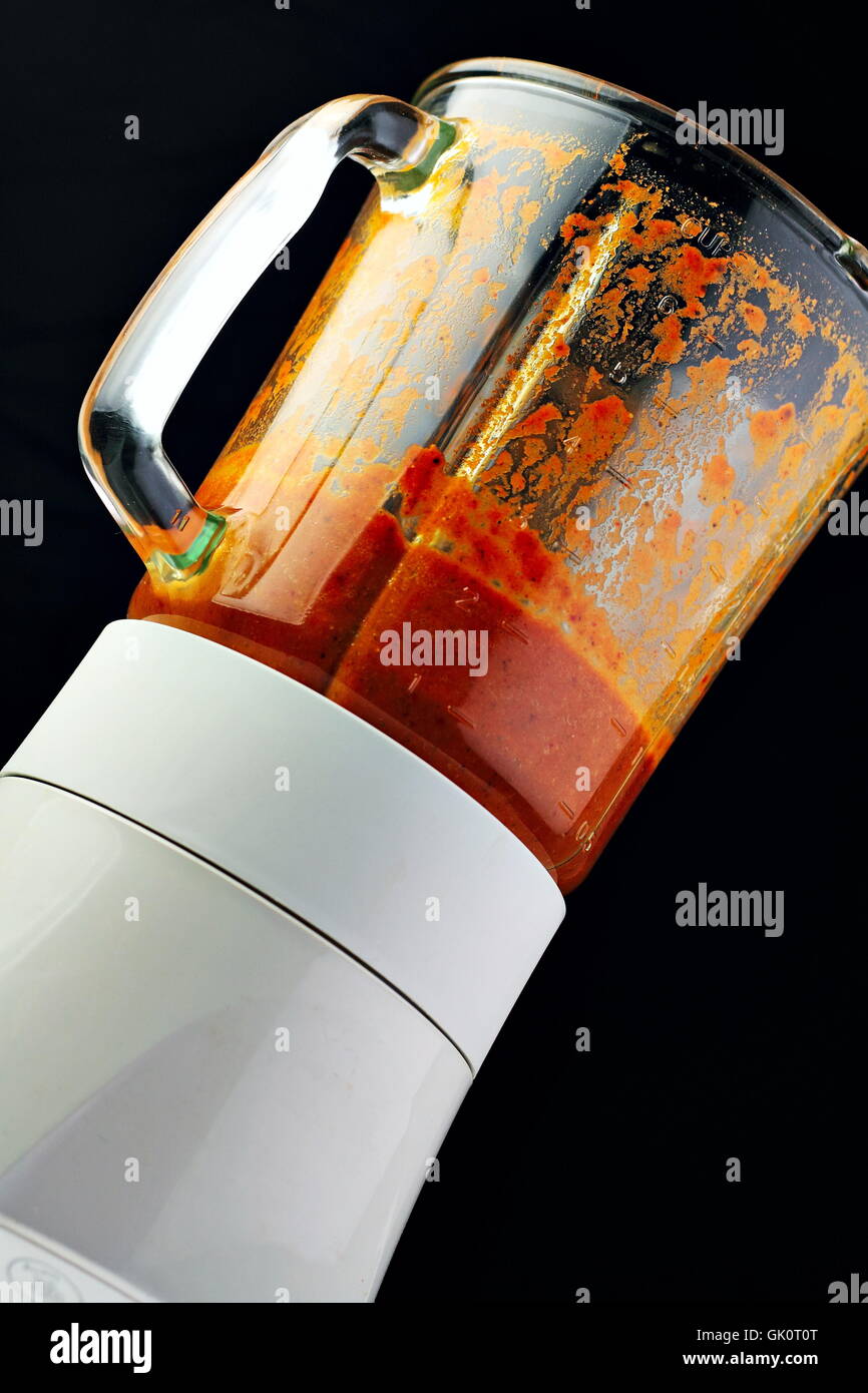 Shaken not stirred hi-res stock photography and images - Alamy