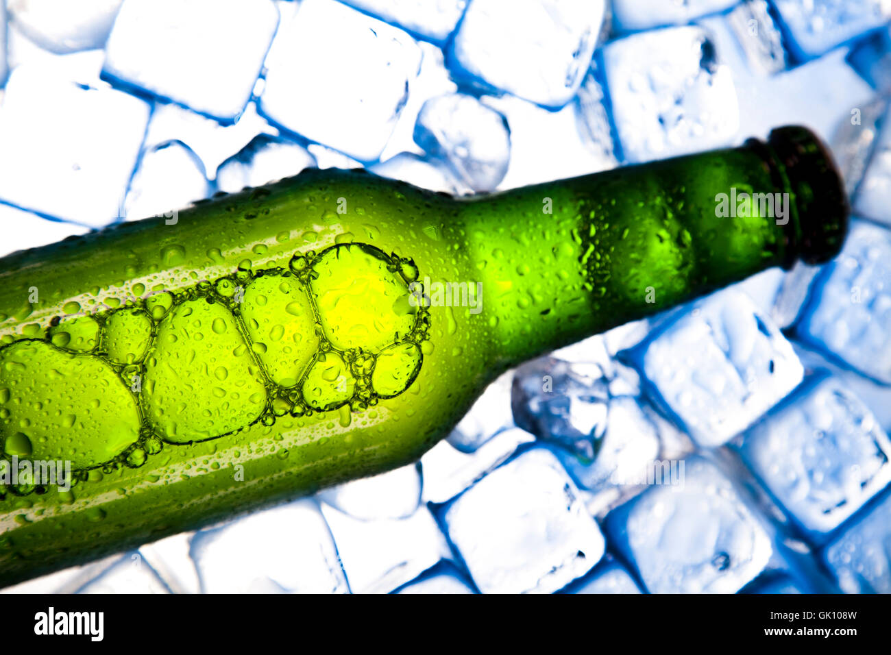 bar tavern drink Stock Photo - Alamy