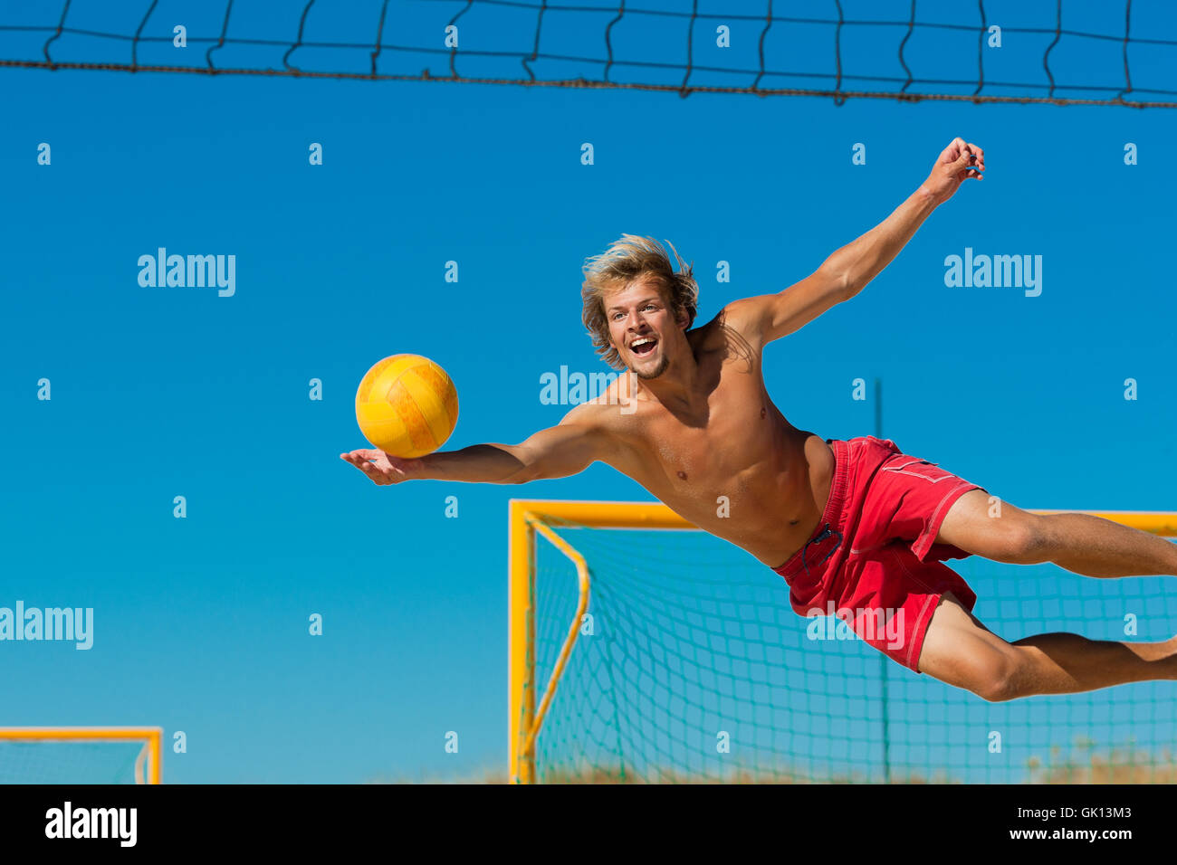 Flying volleyball hi-res stock photography and images - Alamy