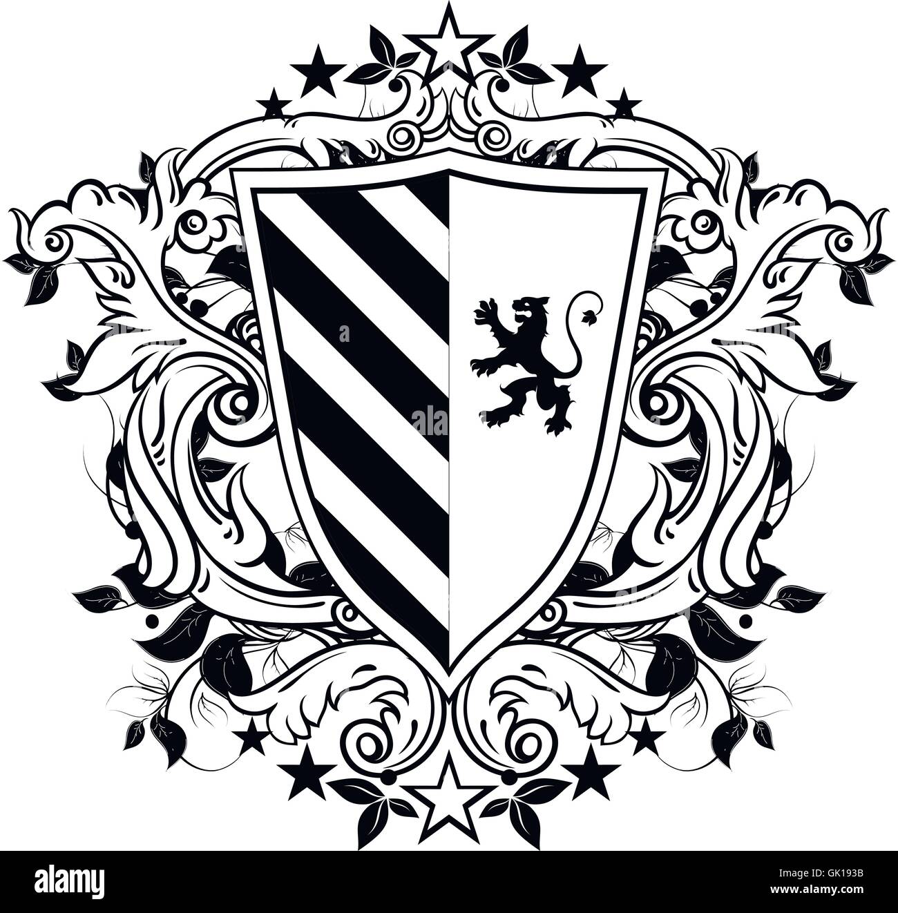 ornamental heraldic shield Stock Vector Image & Art - Alamy