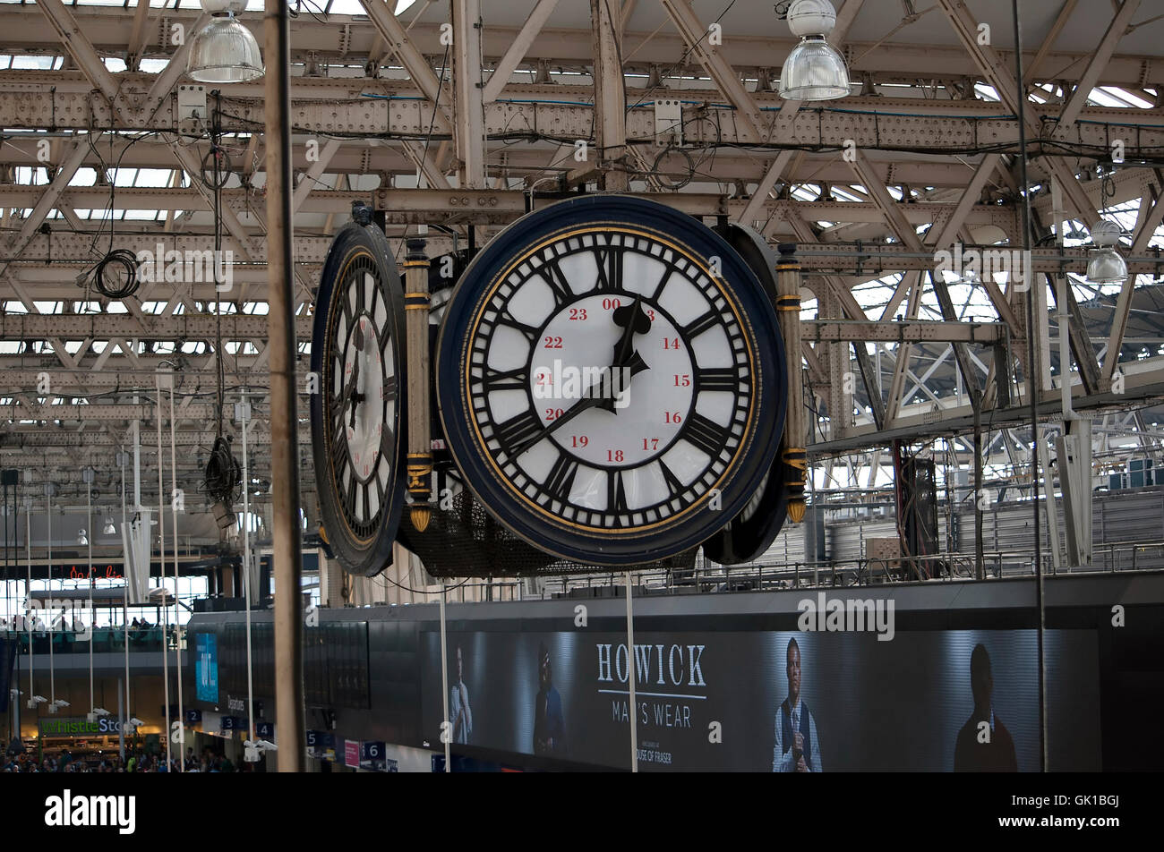Waterloo Clock Face High Resolution Stock Photography and Images - Alamy