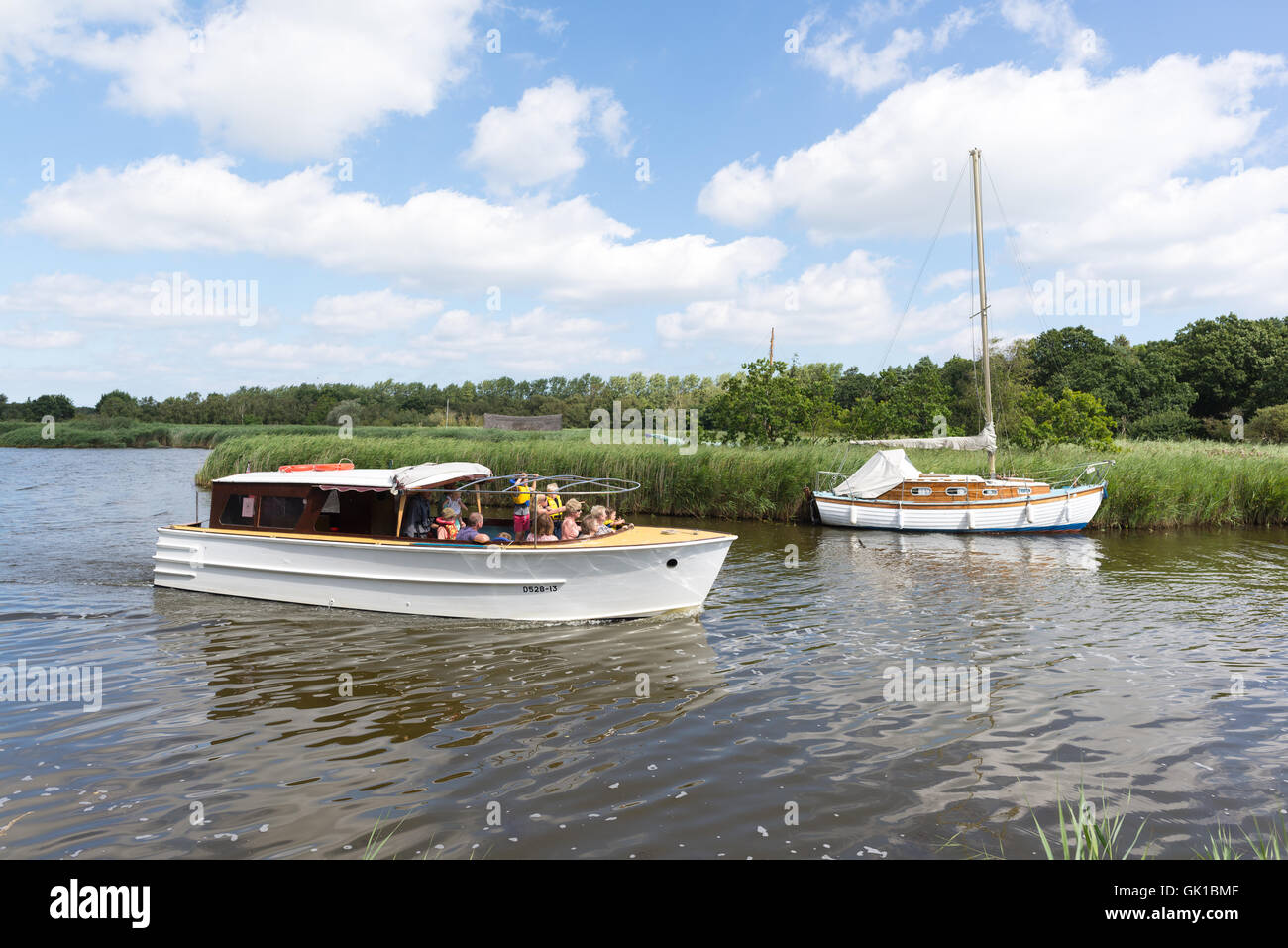 Horsey mere norfolk broads hi-res stock photography and images - Alamy