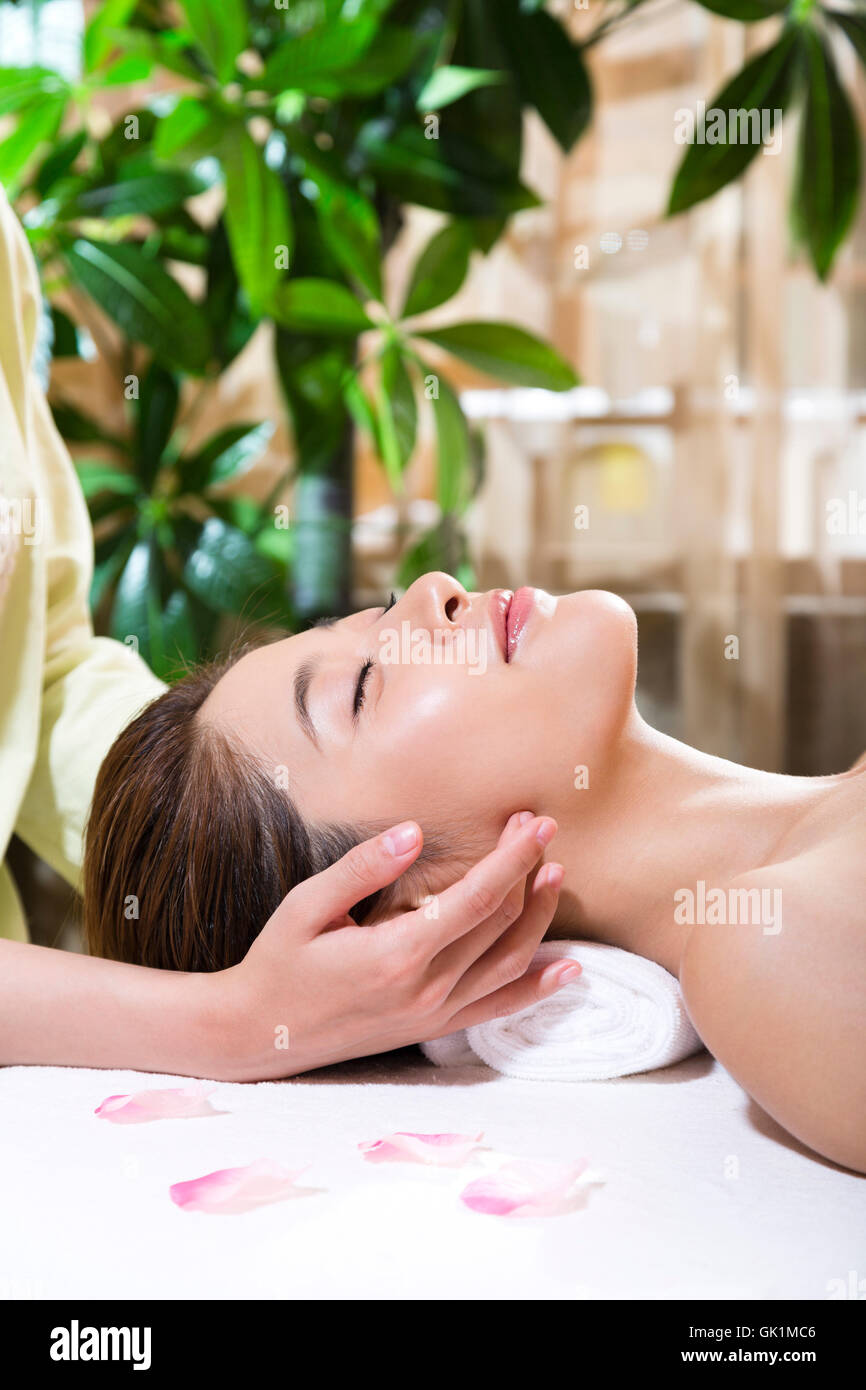 A young woman in the beauty salon skin care beauty Stock Photo - Alamy