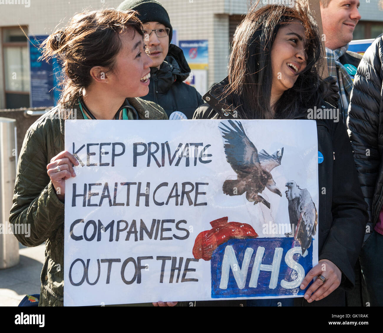 Junior Doctor's on the picket line at St Thomas' Hospital during the ...