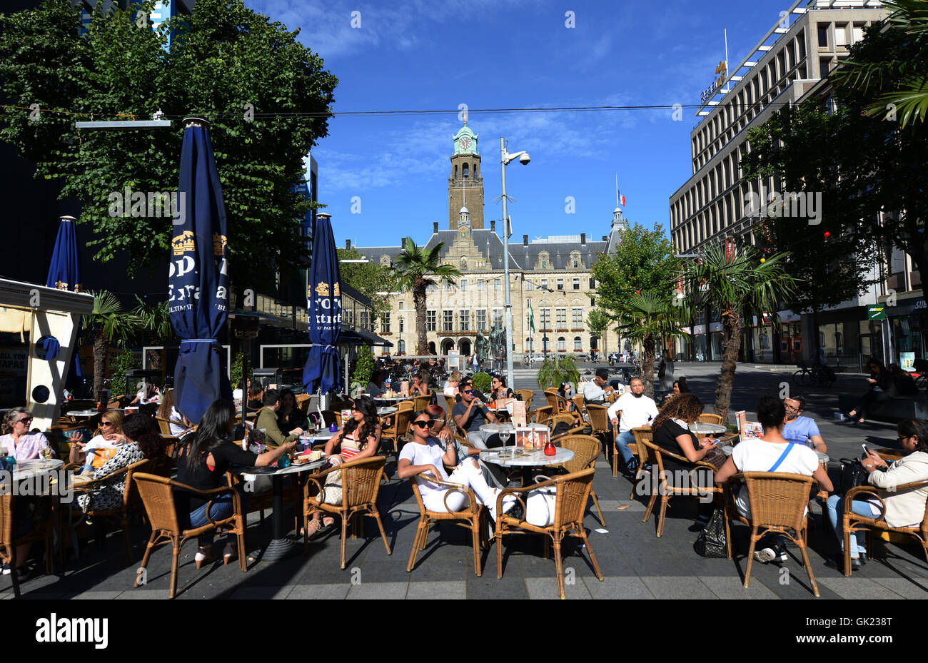 Street cafe rotterdam hi-res stock photography and images - Alamy