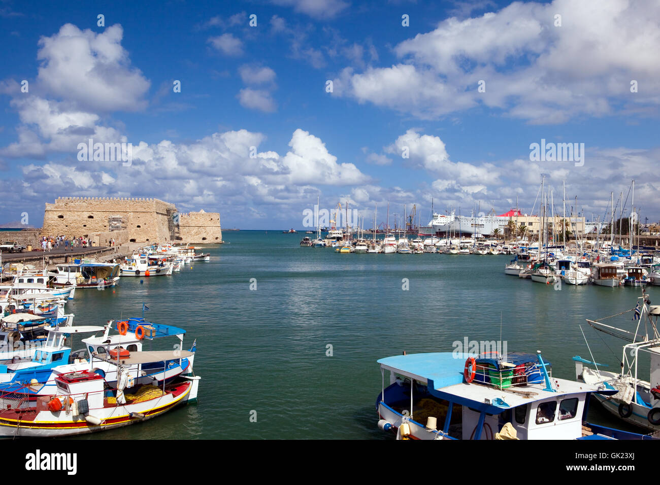 Blue bay hi-res stock photography and images - Alamy