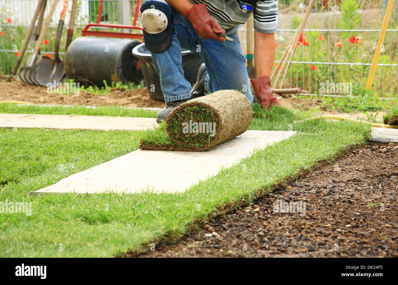 garden sod landscaping Stock Photo - Alamy