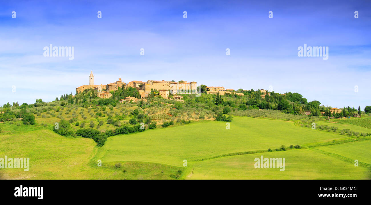 Tuscany skyline hi-res stock photography and images - Alamy
