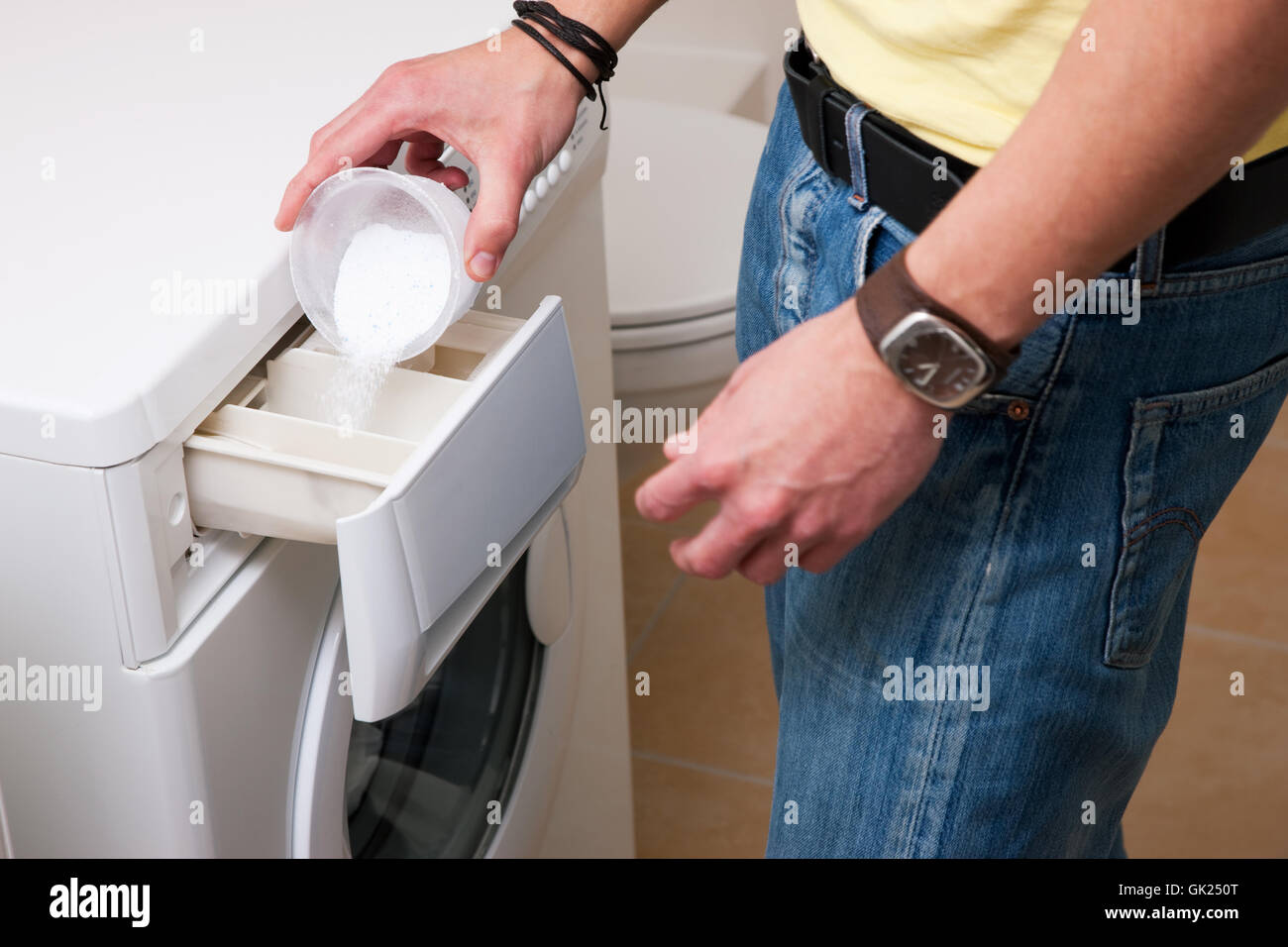 wash washing clothes Stock Photo - Alamy