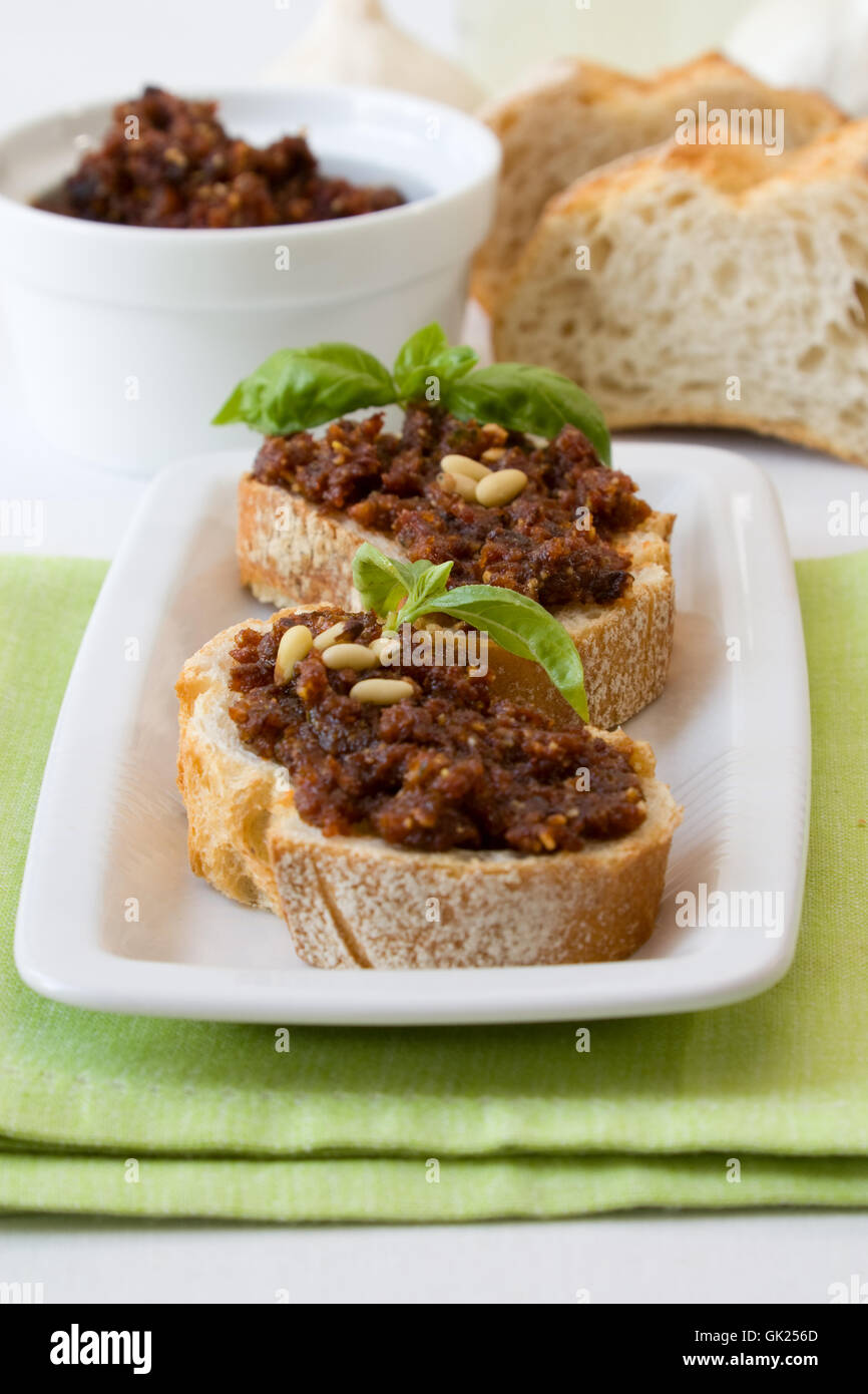 Starter bread hi-res stock photography and images - Alamy