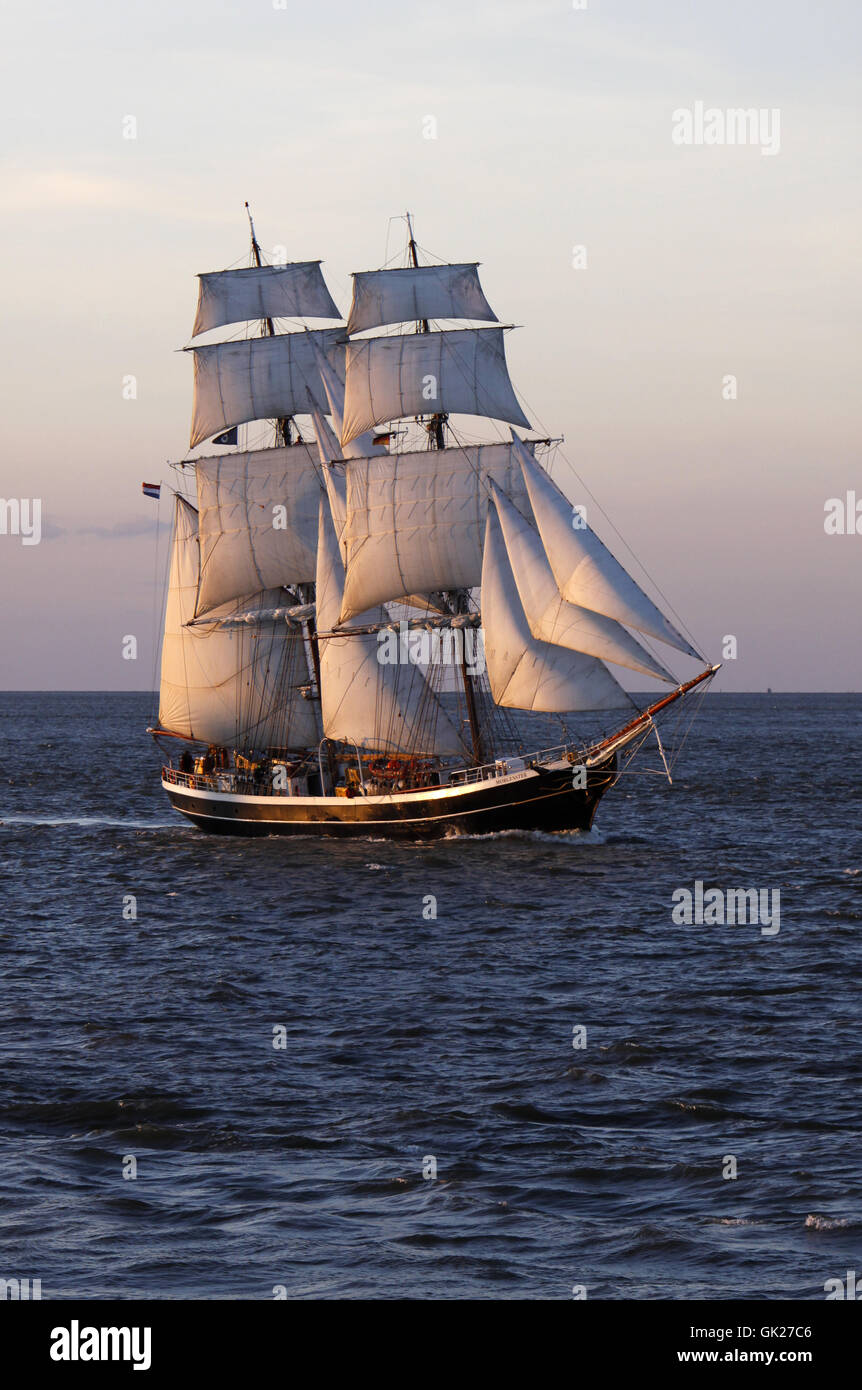 brigg morgenster vor cuxhaven Stock Photo - Alamy