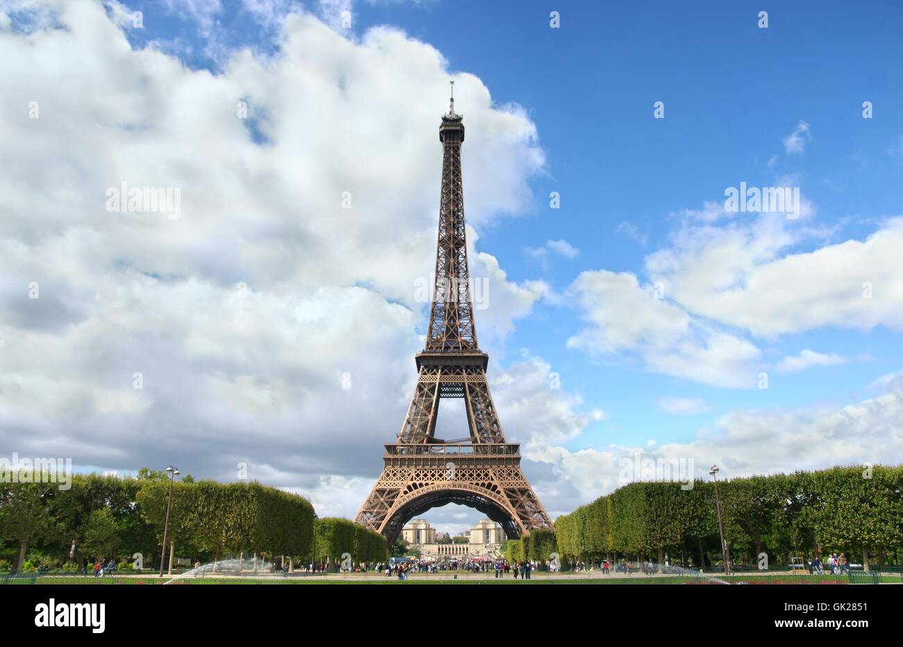 Steel skeleton tower hi-res stock photography and images - Alamy