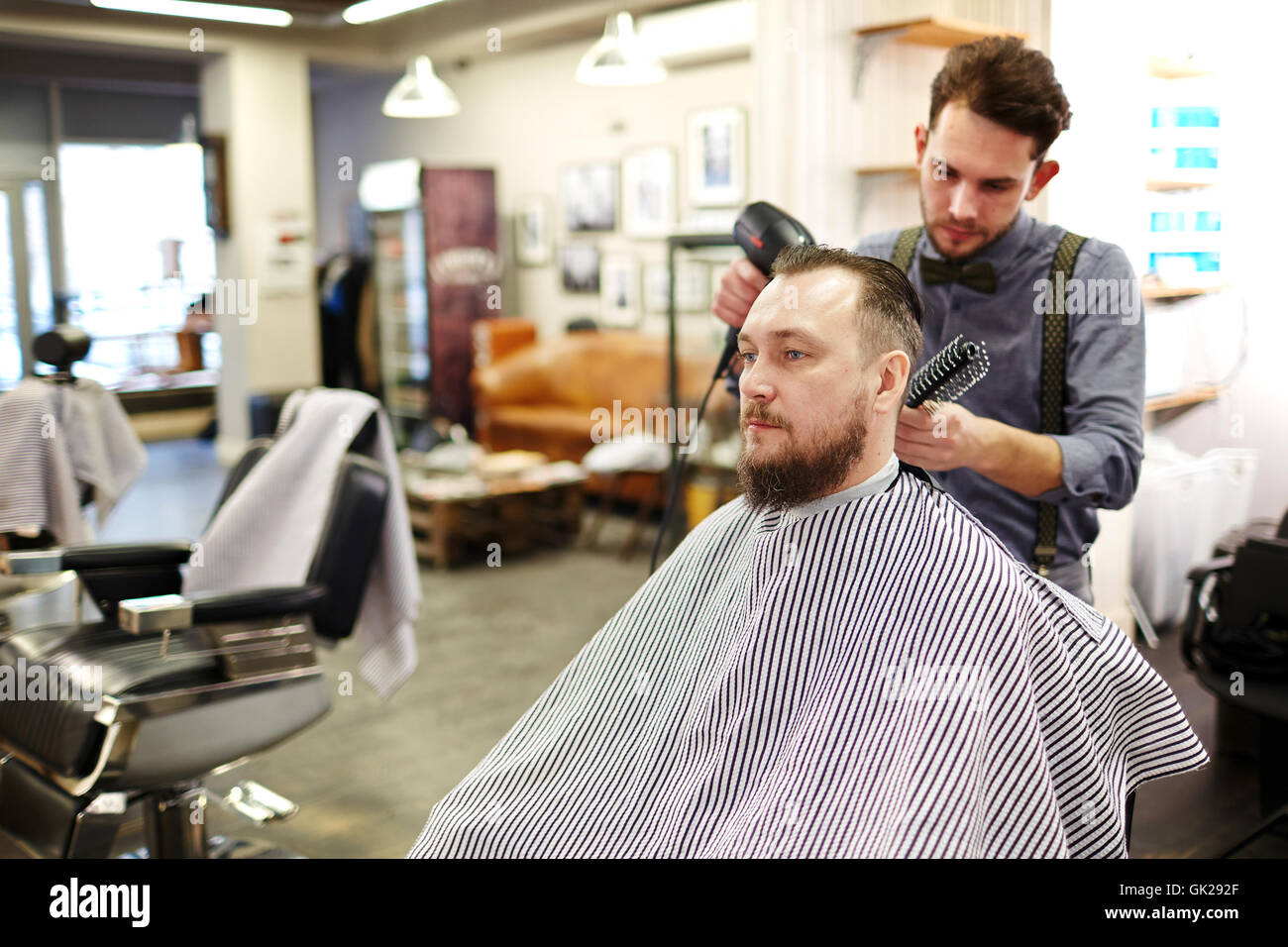 Barber shop salon hi-res stock photography and images - Alamy