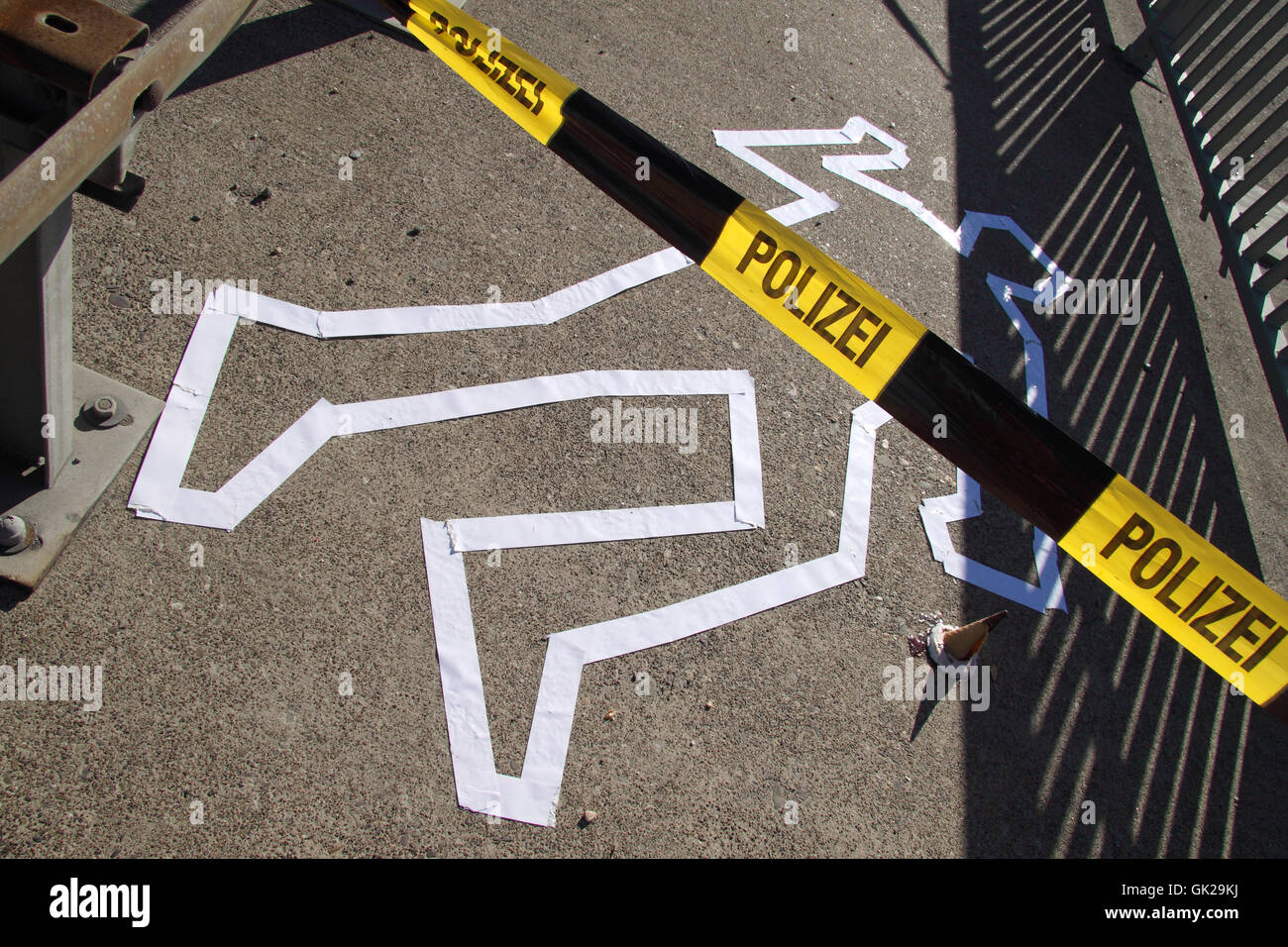 Murder victim body hi-res stock photography and images - Alamy