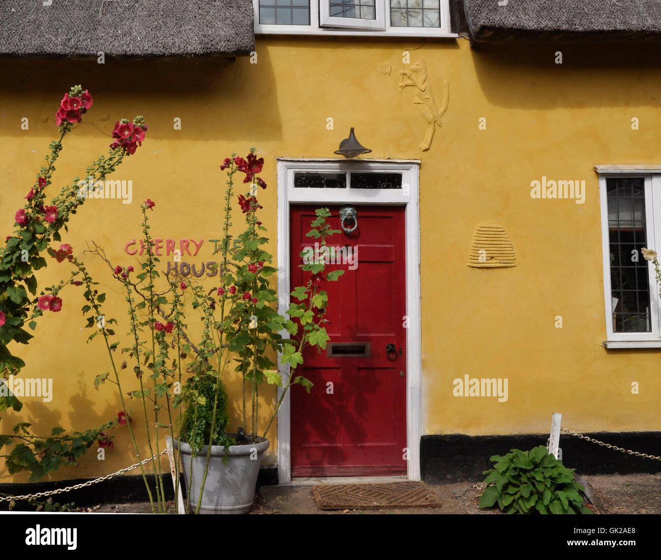 Thatched cottage with pargeting Stock Photo - Alamy