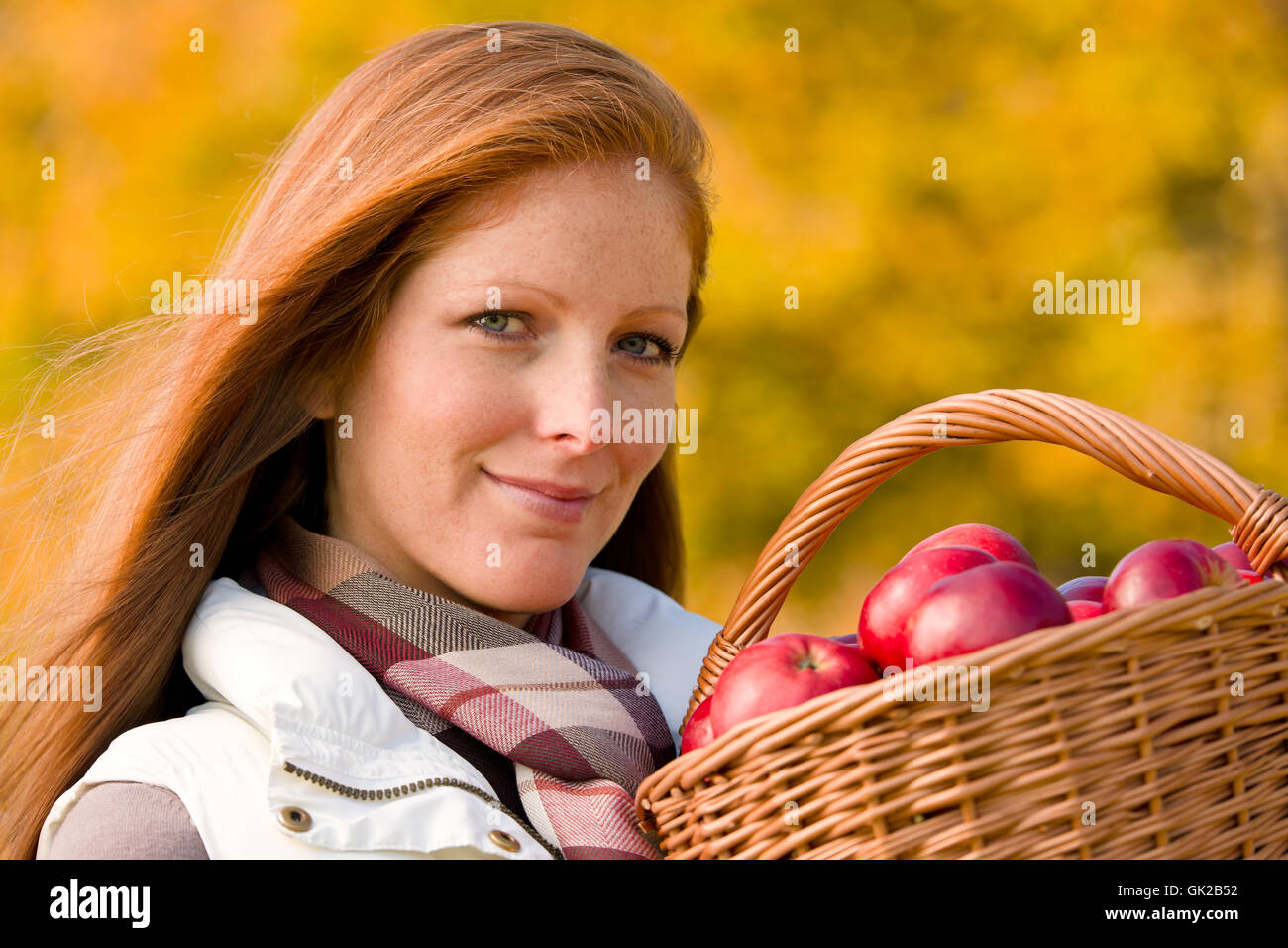 woman portrait country Stock Photo - Alamy