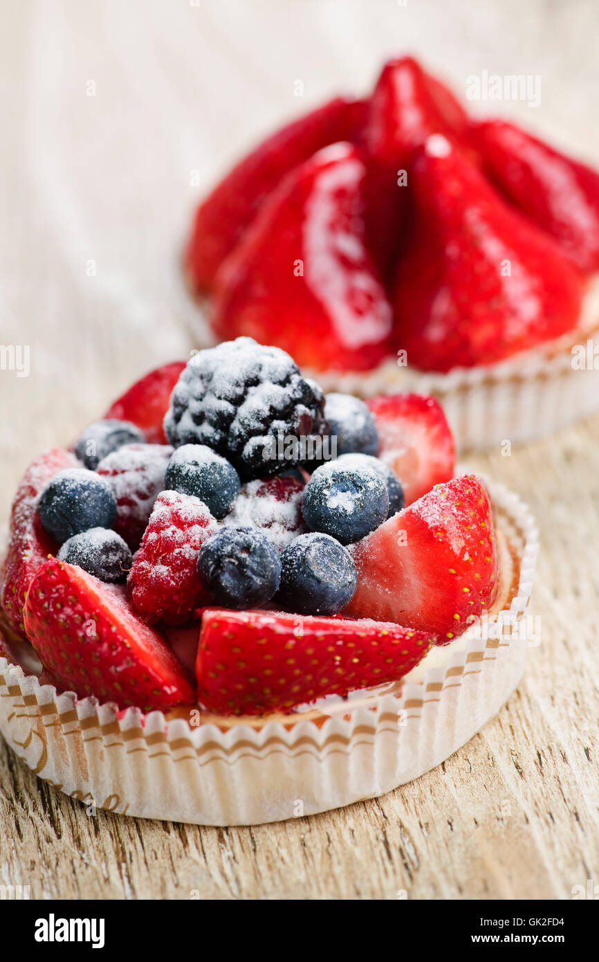 fruit tarts berries Stock Photo - Alamy