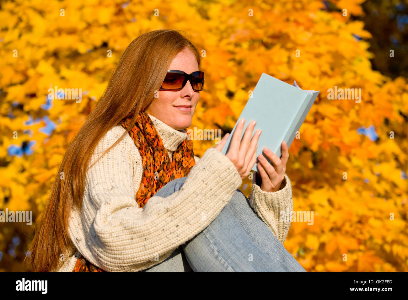 woman sunset portrait Stock Photo - Alamy