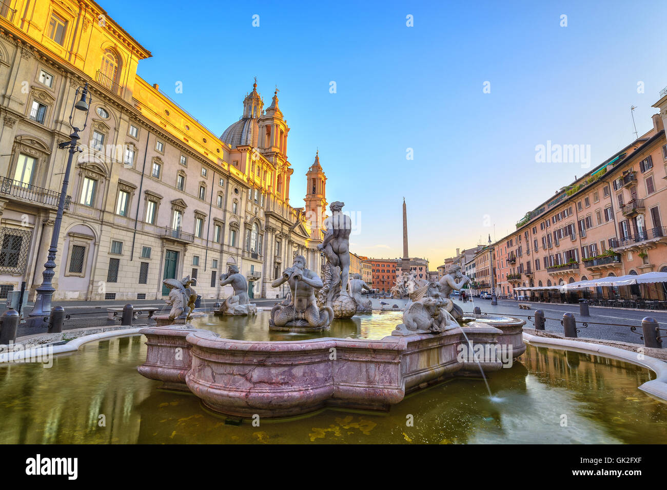 Piazza navona hi-res stock photography and images - Alamy
