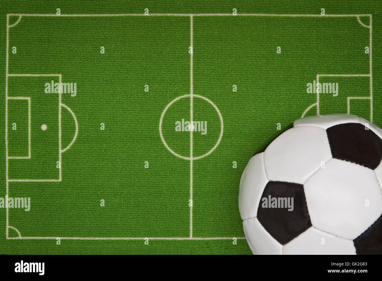 Football field hi-res stock photography and images - Alamy