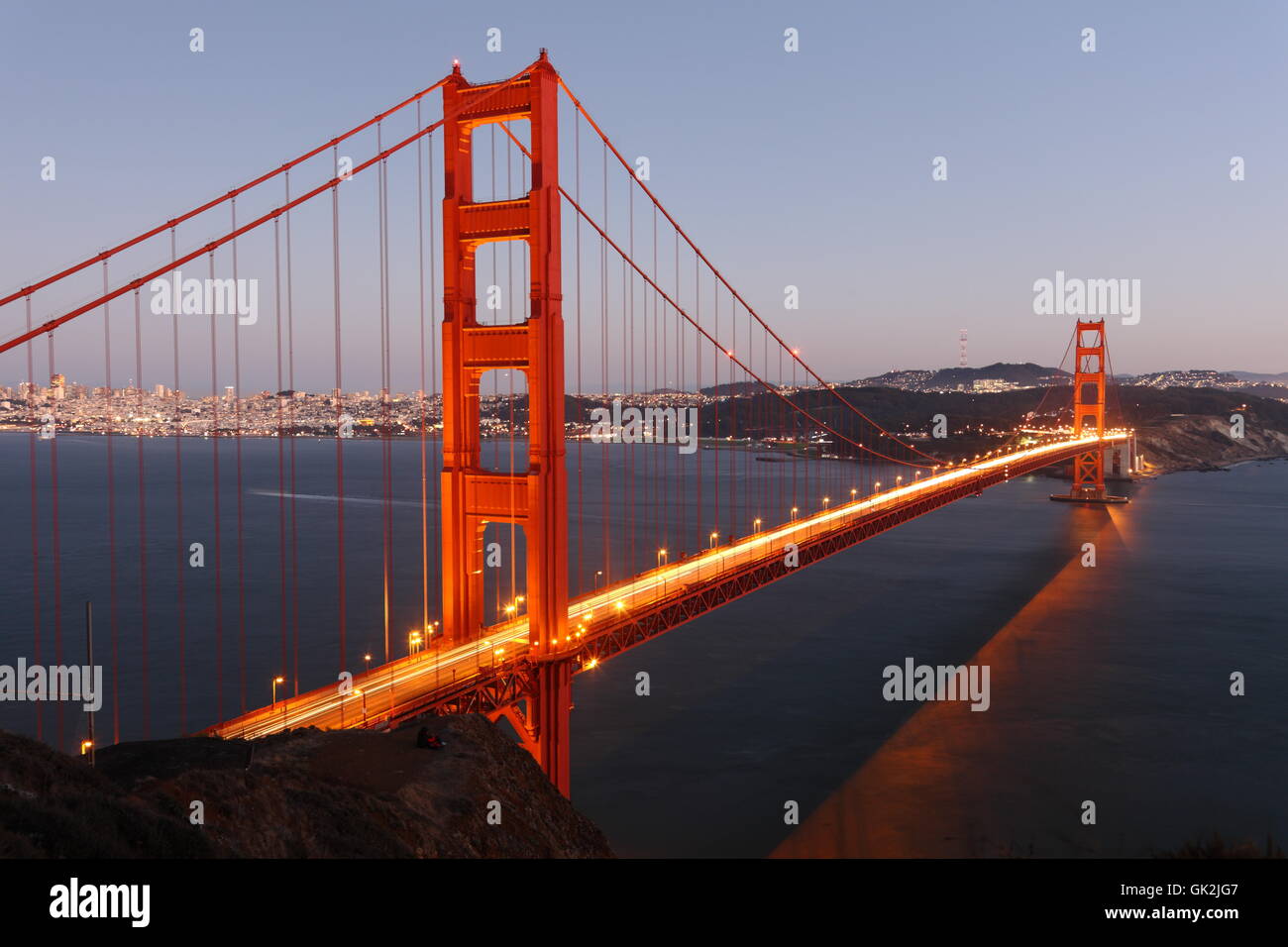 bridge night nighttime Stock Photo - Alamy
