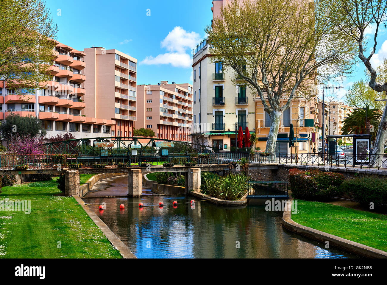 Perpignan hi-res stock photography and images - Alamy
