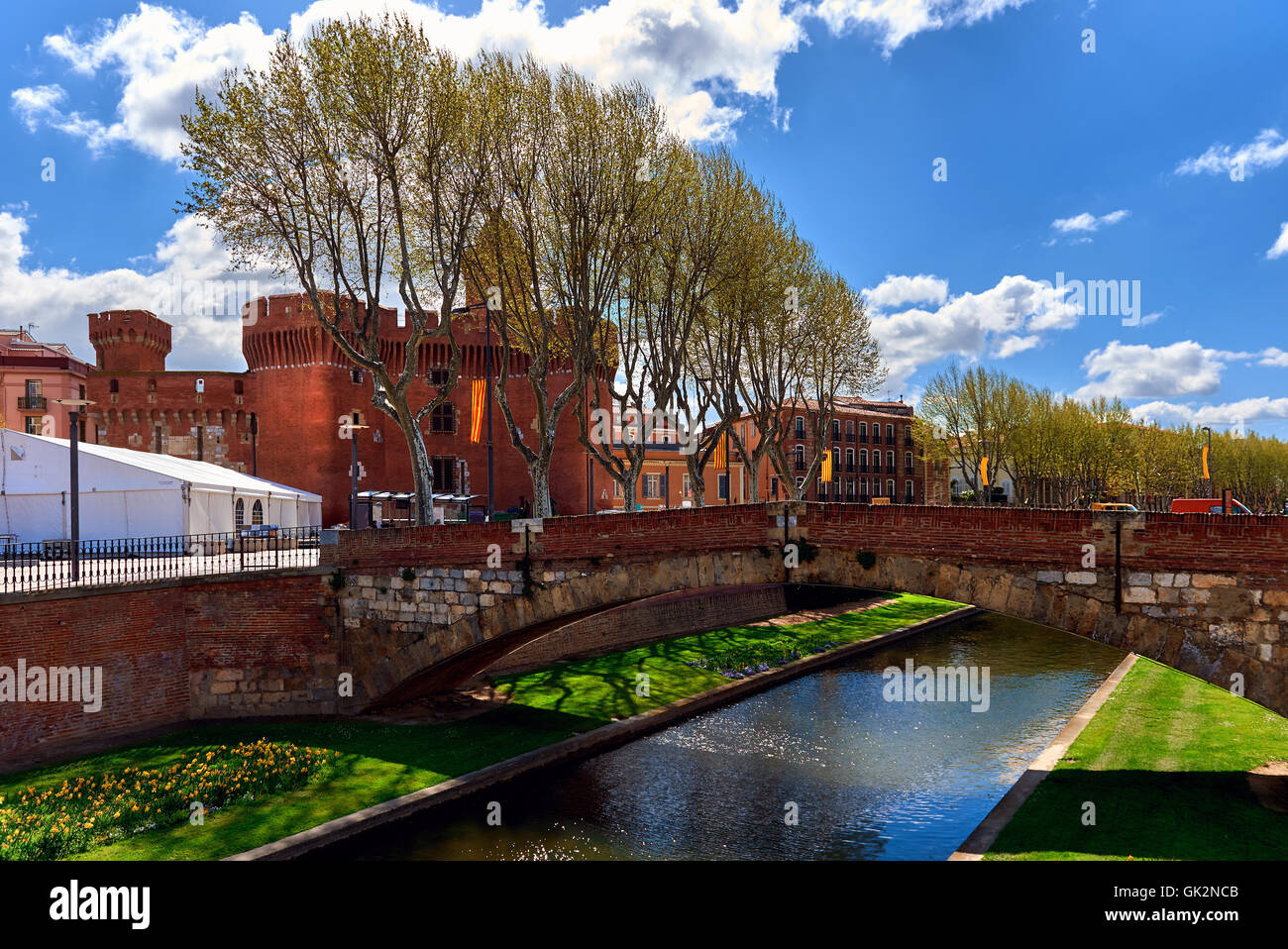 Perpignan street view france hi-res stock photography and images - Alamy