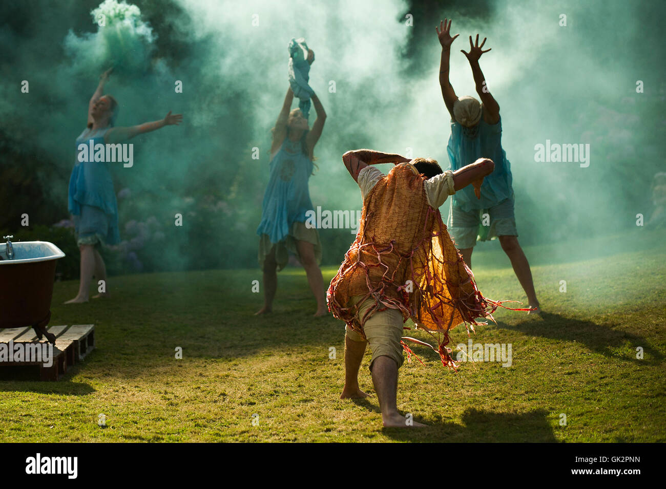 Cscape Dance Company perform their spectacular Neptunalia at Trebah ...