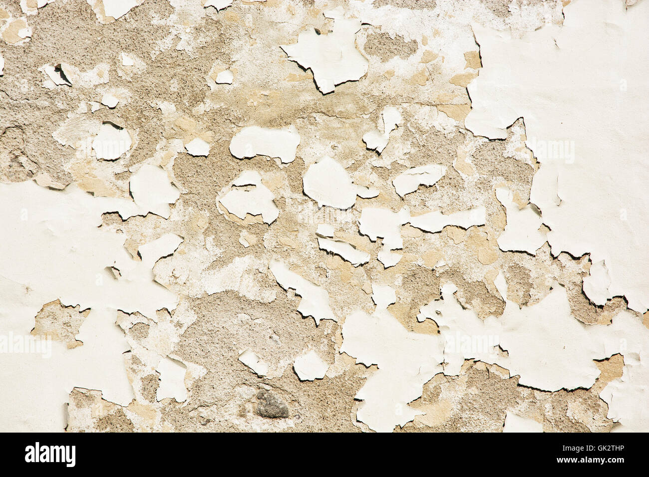 Cracked plaster on the old wall. Architectural element Stock Photo - Alamy