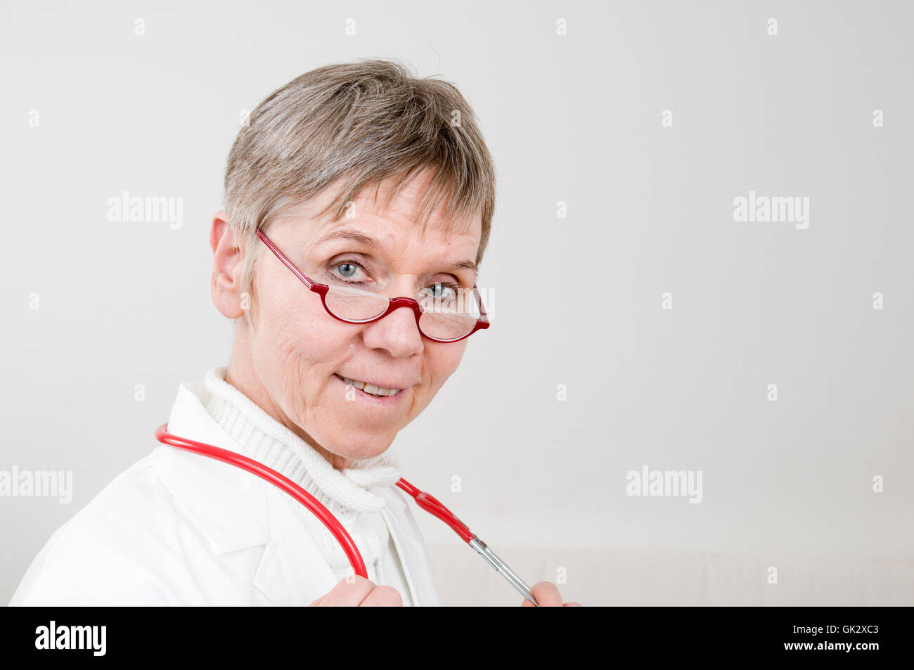 Lady doctor hi-res stock photography and images - Alamy