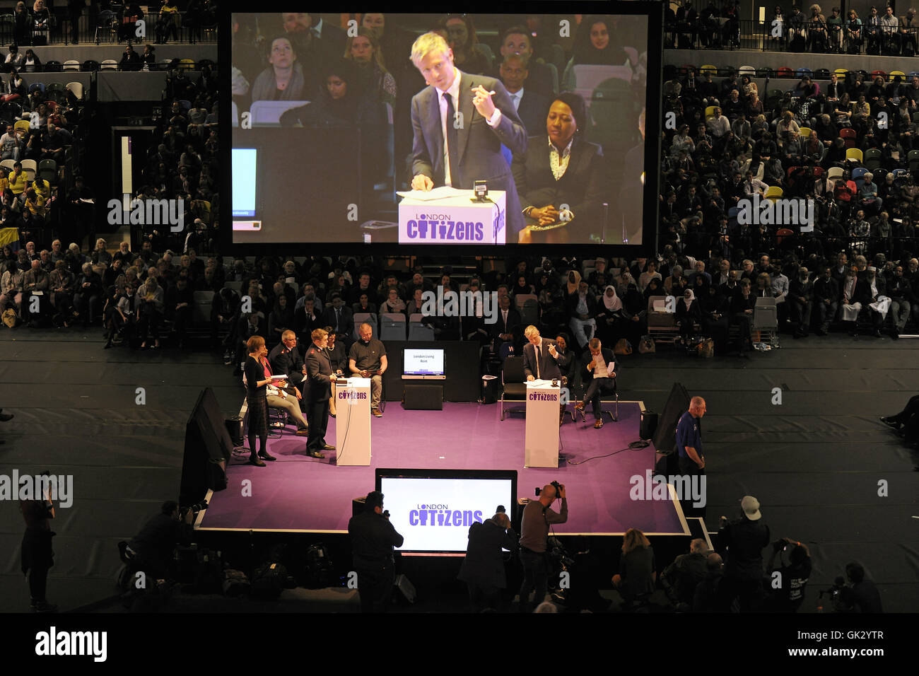 Zac Goldsmith and Sadiq Kahn at London Citizens Mayoral Assembly ...