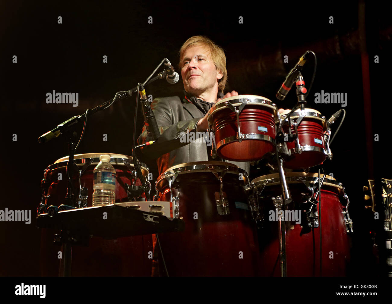 Earl Slick and Bernard Fowler Performing David Bowie's 'Station to ...