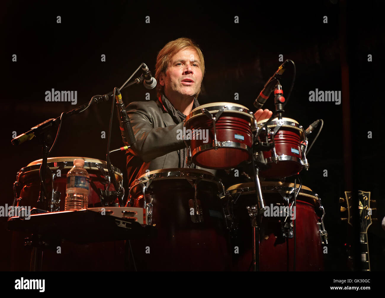 Earl Slick and Bernard Fowler Performing David Bowie's 'Station to ...