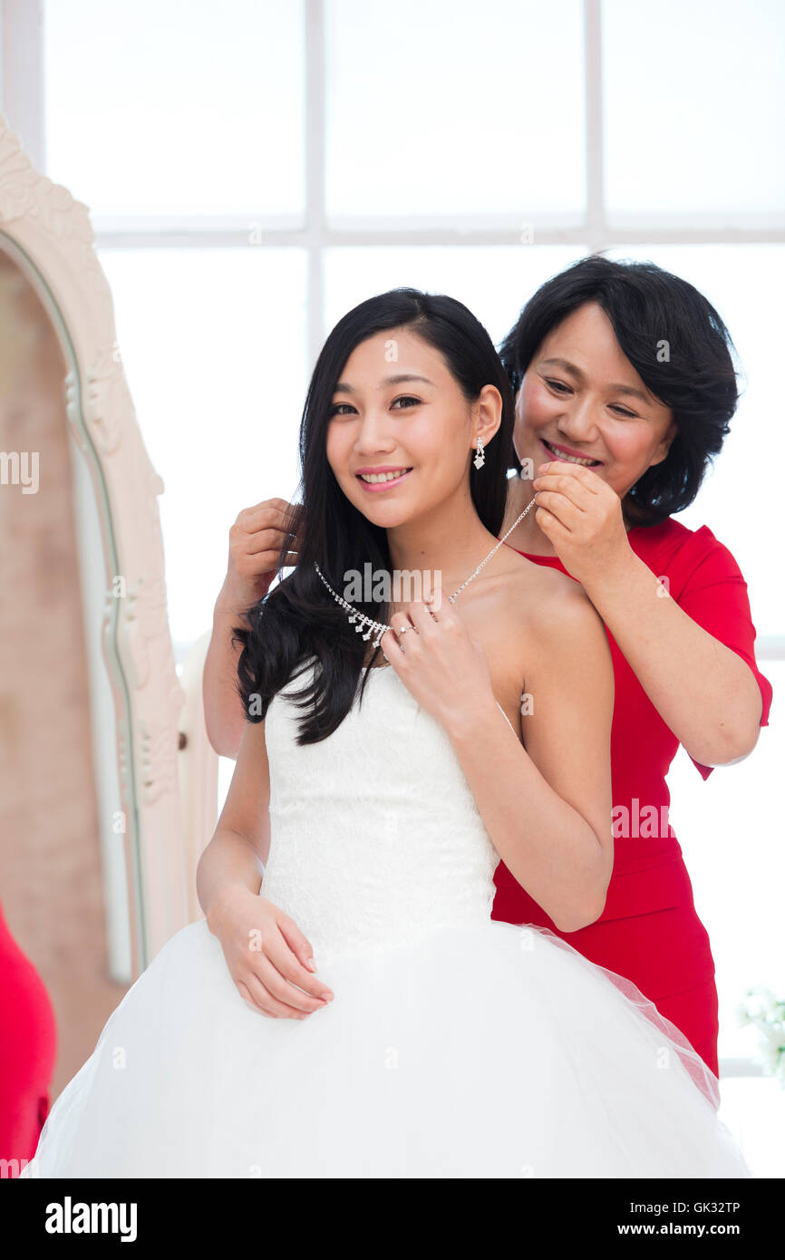 Beautiful bride and mother Stock Photo - Alamy