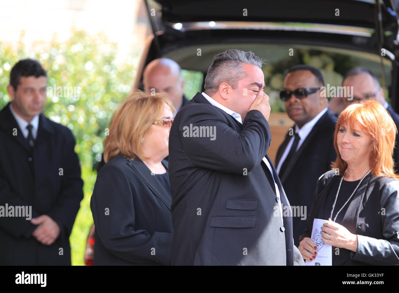 David Gest's funeral at Golder's Green Crematorium Featuring ...