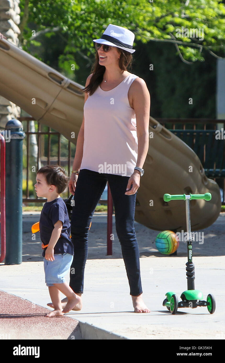 Lauren Silverman takes her son Eric to the Park in Beverly Hills ...