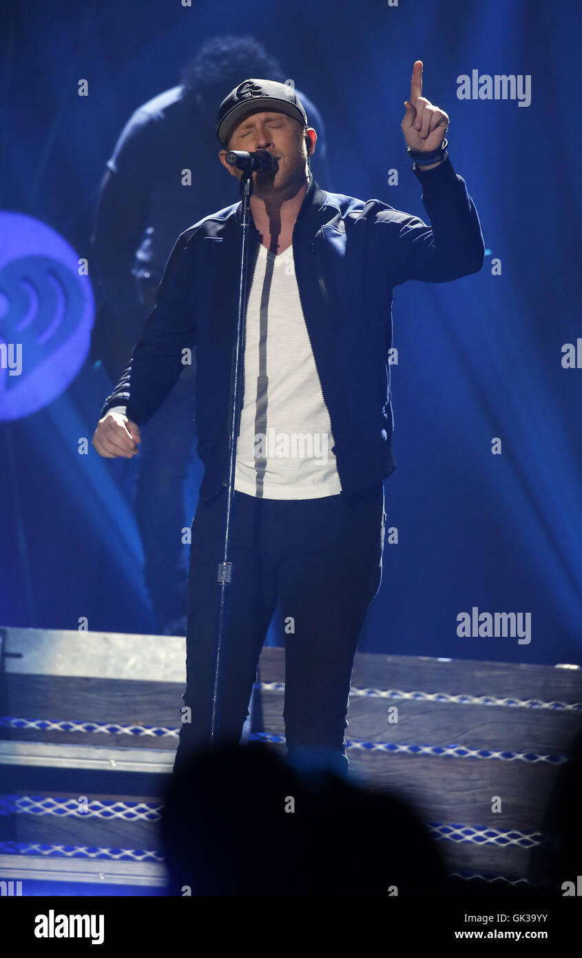 iHeart Country Radio Music Festival at Frank Erwin Center in Austin ...