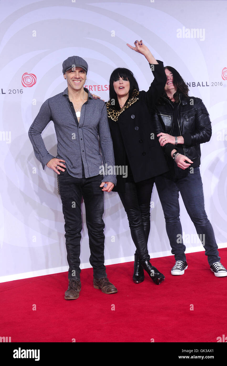 Nena band hi-res stock photography and images - Alamy