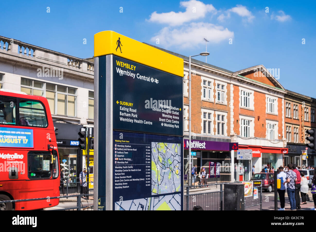 London brent street scene hi-res stock photography and images - Alamy