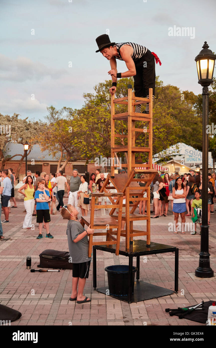 Stacking chairs hi-res stock photography and images - Alamy
