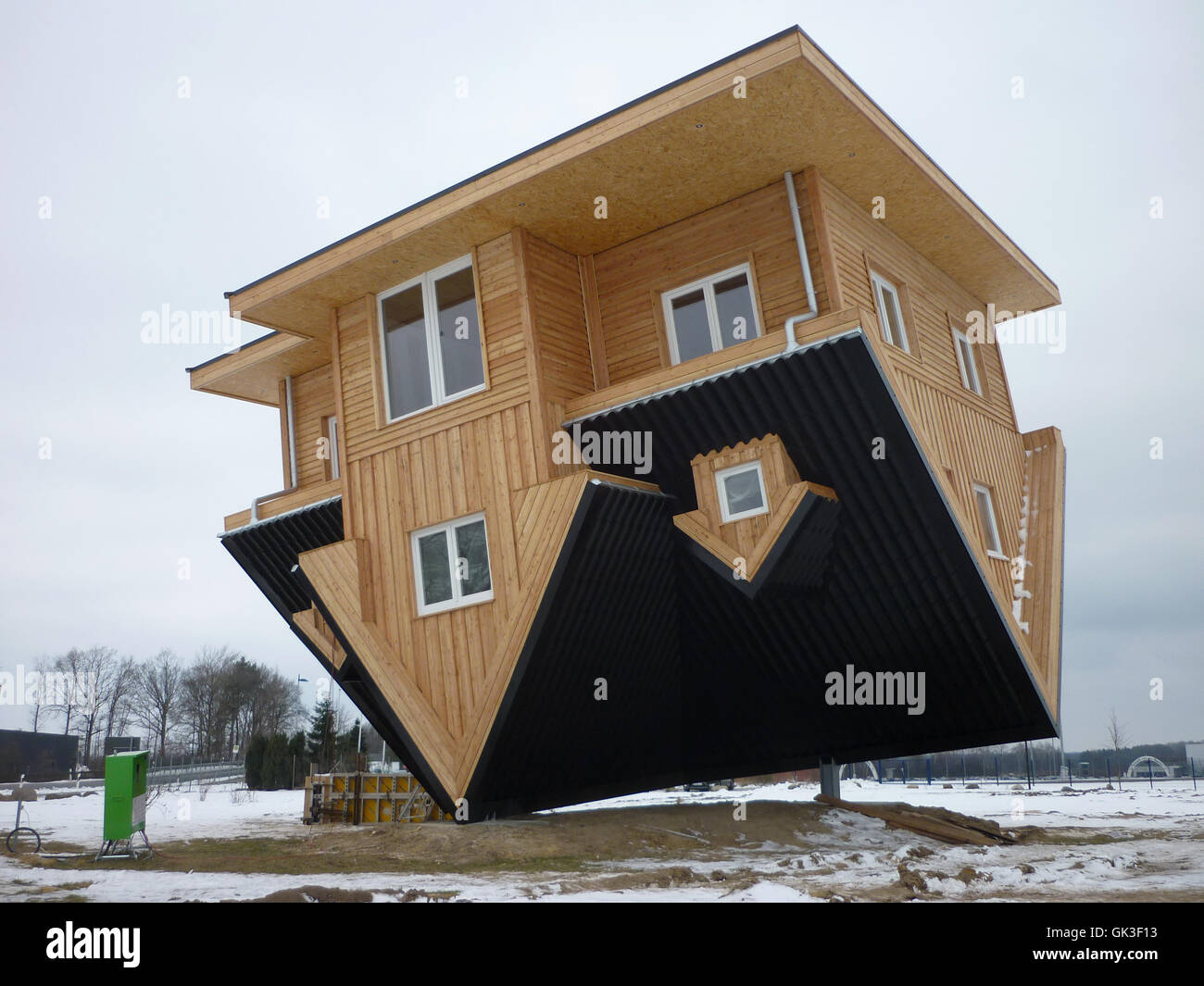 house building detached house Stock Photo - Alamy