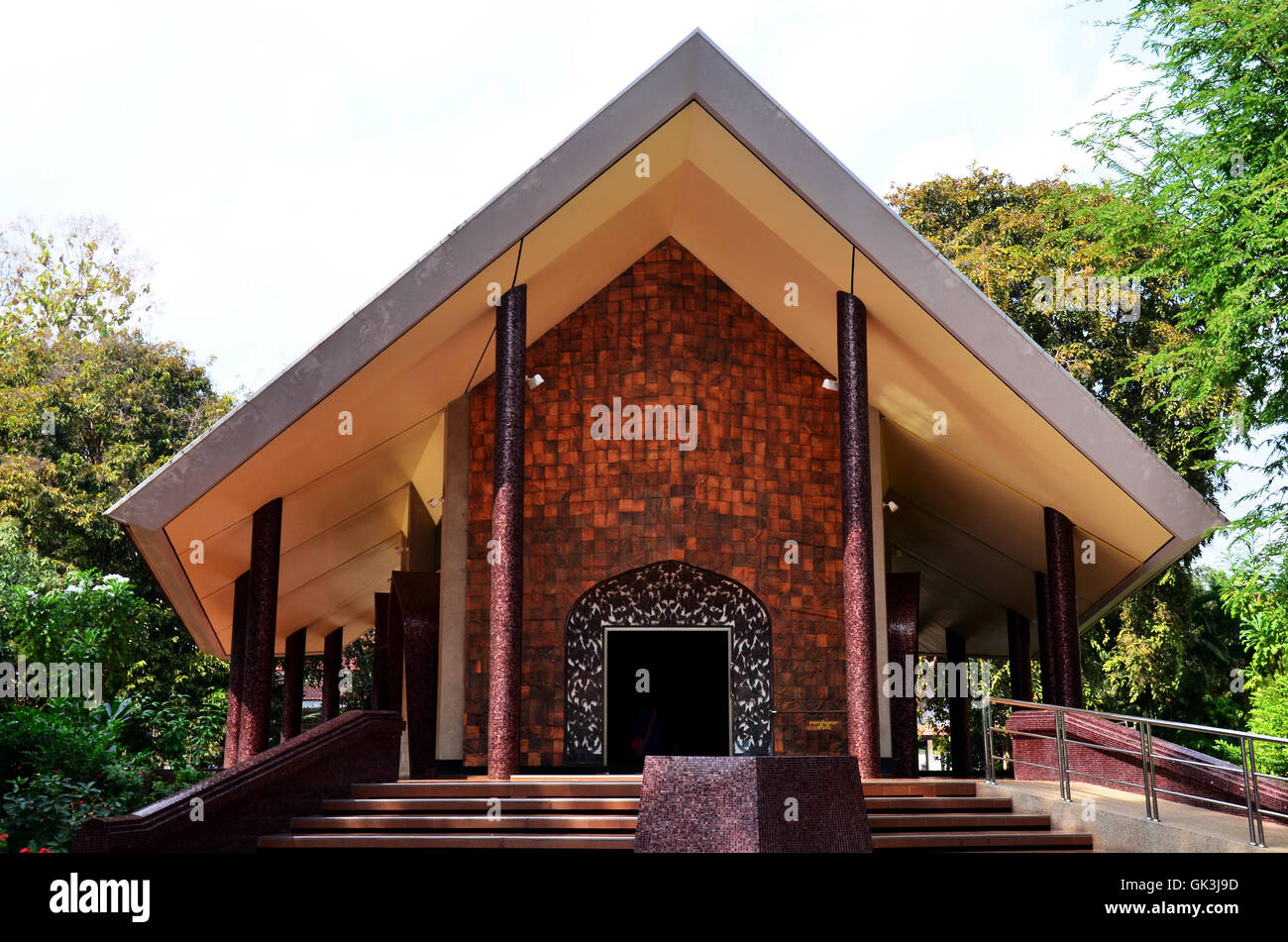 Beautiful building of Luang Poo Mun Bhuridatta temple or Wat Pa ...